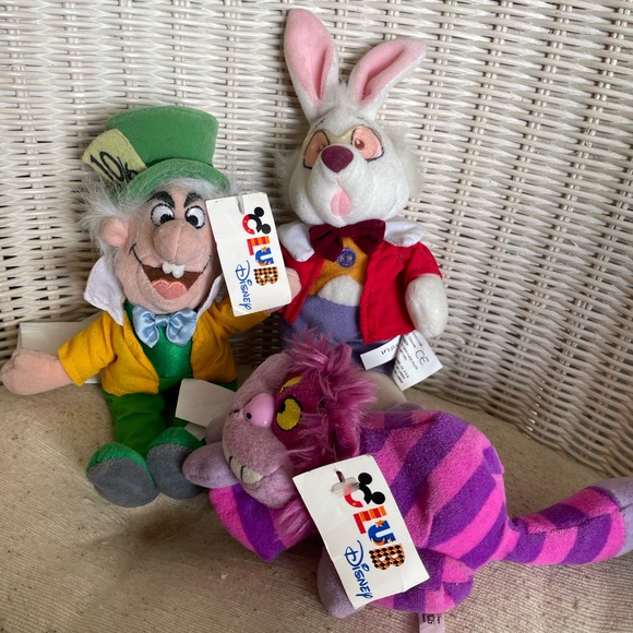 Disney | Toys | Disney Store Alice In Wonderland 8 In Plushies Cheshire ...